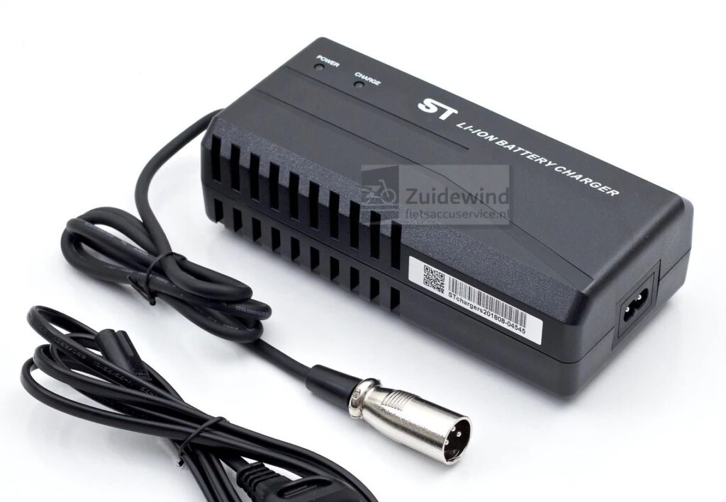 Acculader STC-8108LC 36v 3A - Zuidewind